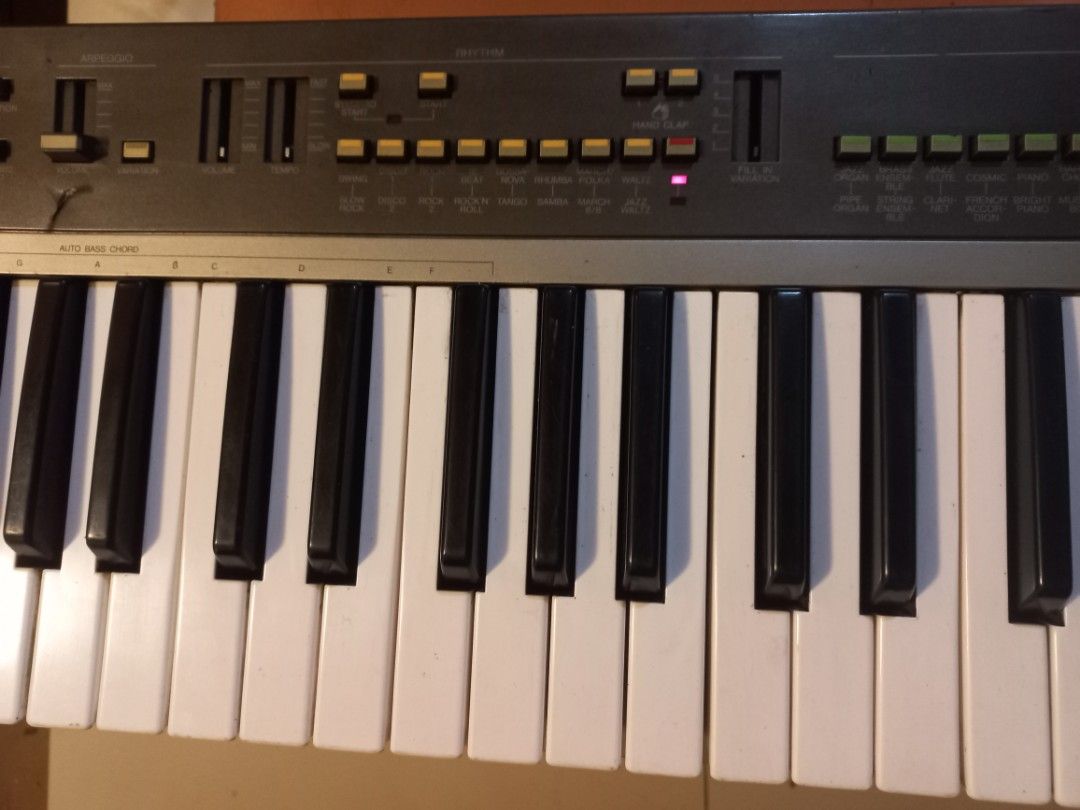 Yamaha PS-55 Stereo Sound Piano Keyboard, Hobbies & Toys, Music & Media ...