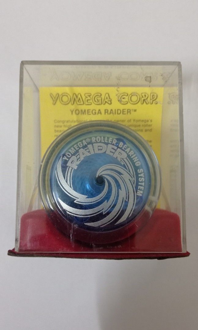 YOMEGA RAIDER YOYO 90'S (NOS), Hobbies & Toys, Toys & Games on Carousell
