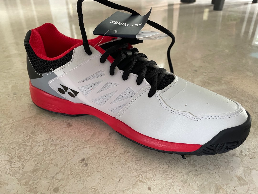 Yonex Tennis Shoes, Men's Fashion, Footwear, Sneakers on Carousell