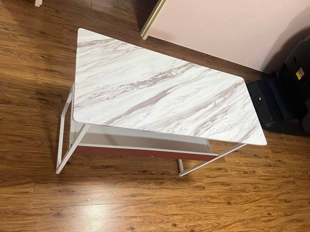 1m Table, Furniture & Home Living, Furniture, Tables & Sets on Carousell