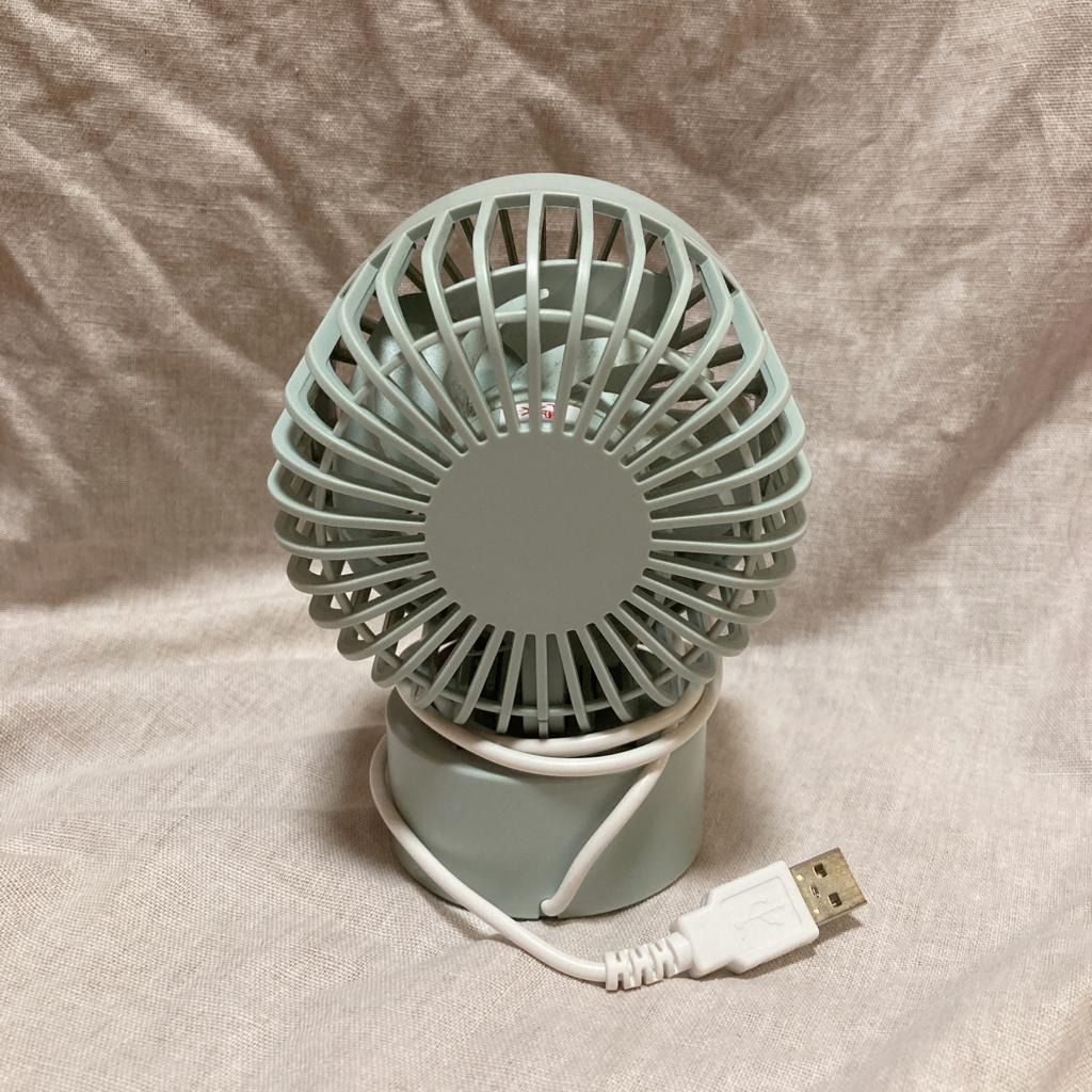無印良品 低噪音USB座檯風扇 MUJI Low Noise USB Desk Fan 全新, 家庭電器, 冷氣機及暖風機 - Carousell