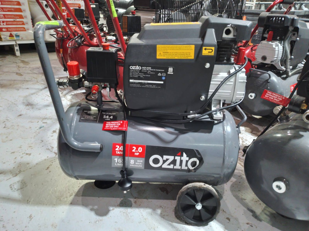 Air Compressor Ozito 24L 2.0HP Oiled, Commercial & Industrial ...
