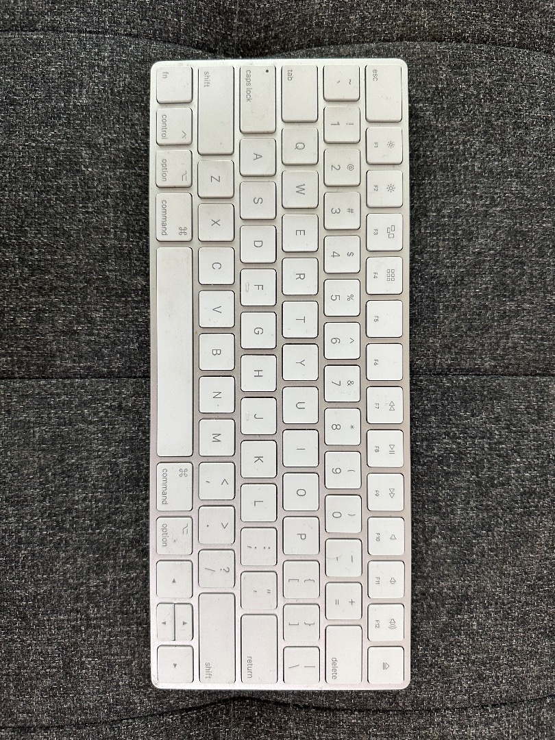 Apple Magic Keyboard - US English (Model A1644), Computers & Tech ...