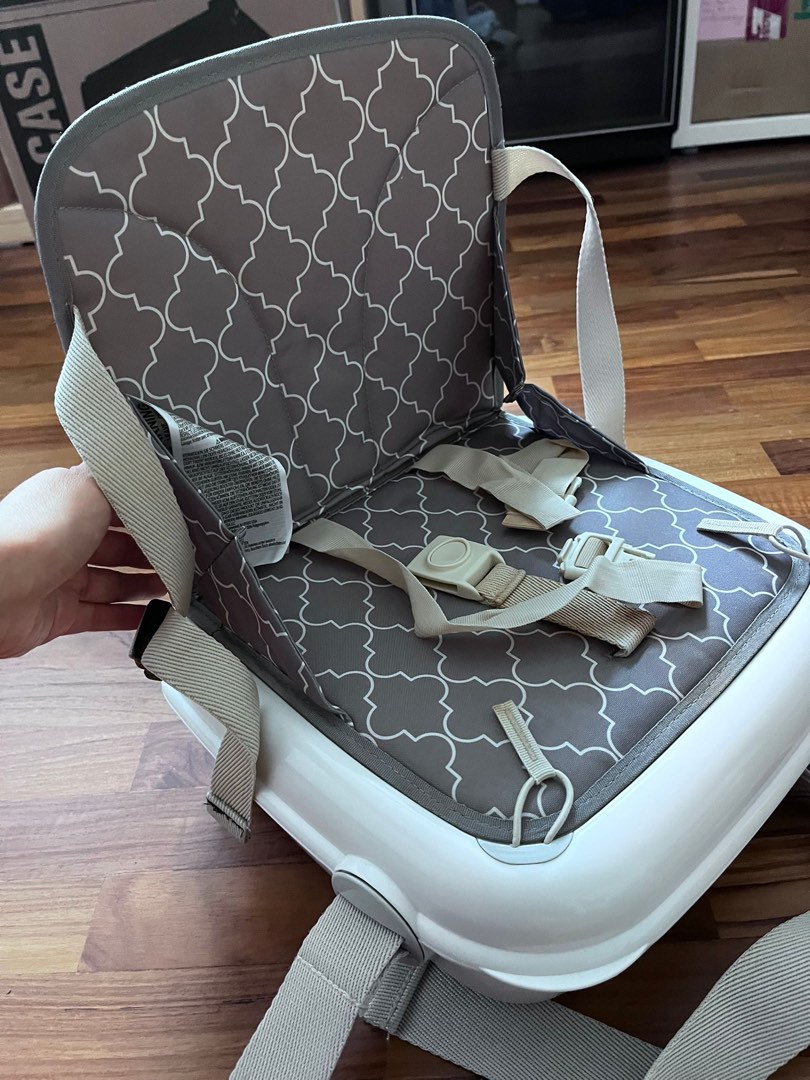 Benbat portable booster, Babies & Kids, Going Out, Other Babies Going ...