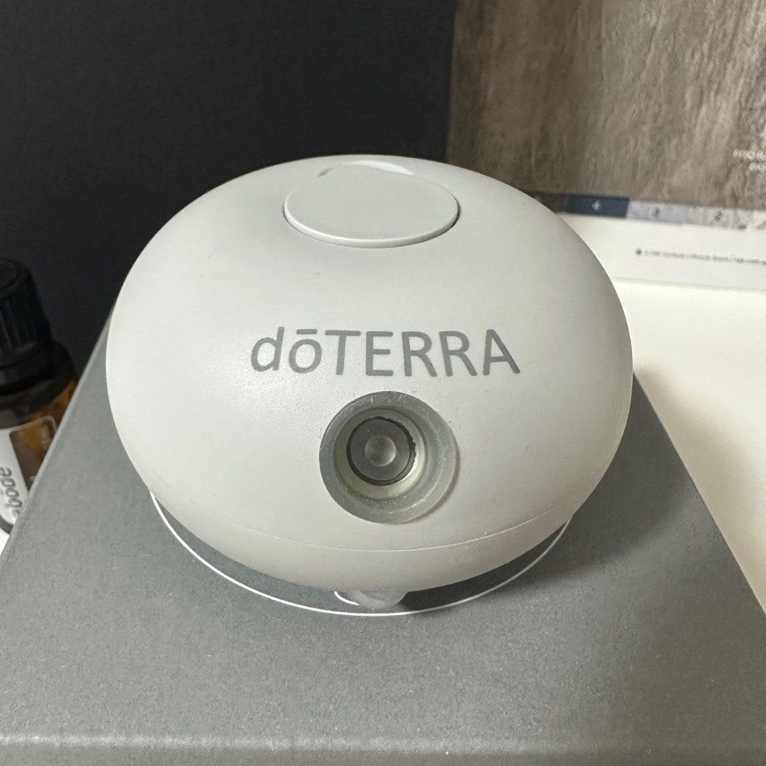 BNIB doTERRA bubble motion activated diffuser + essential oil, Beauty & Personal Care, Bath ...
