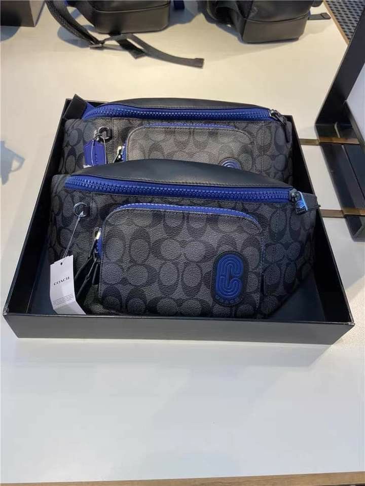 COACH ⚠️Original MALL PULL-OUT Bag‼ for men, Men's Fashion, Bags, Belt ...