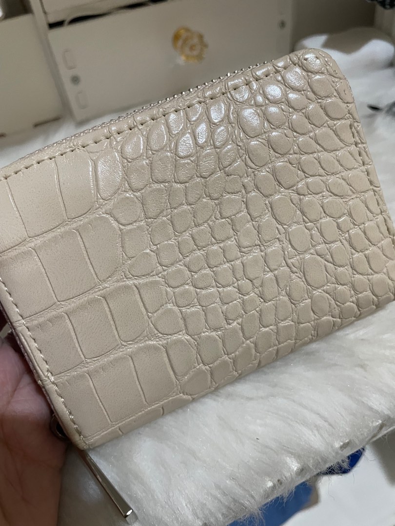 Crocs card wallet, Women's Fashion, Bags & Wallets, Wallets & Card ...