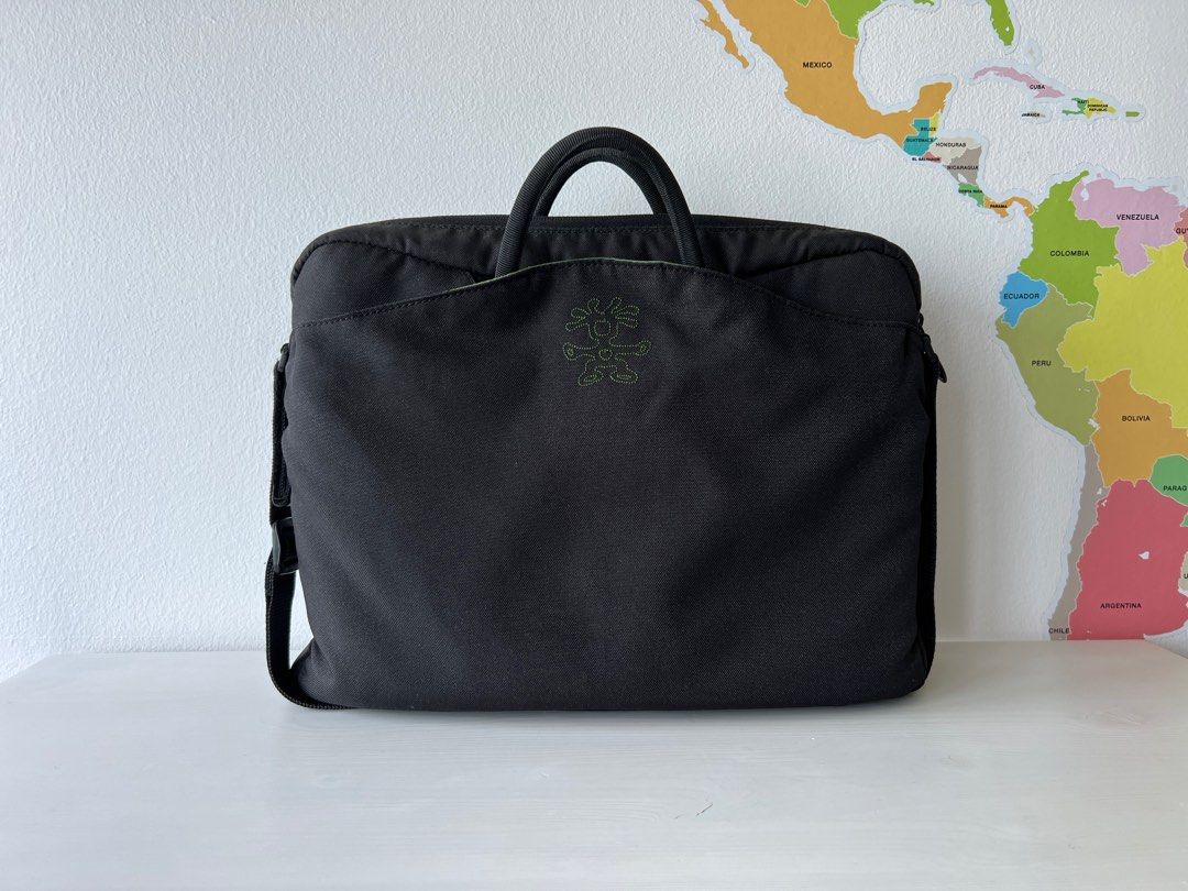 Crumpler laptop bag (Reginald Transfer), Computers & Tech, Parts ...