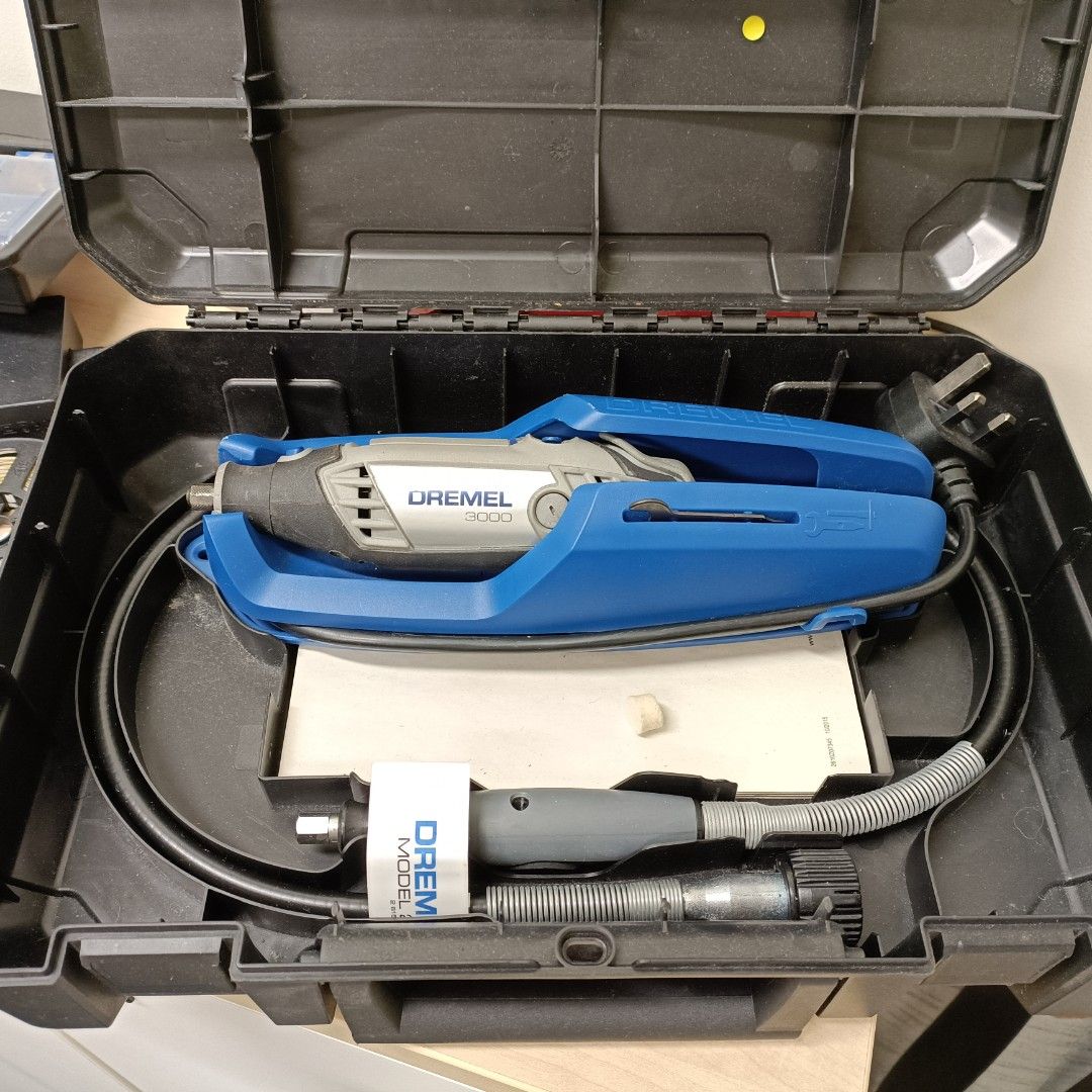 Dremel 3000 w/ Flex Shaft and assorted bits, Hobbies & Toys, Stationery ...