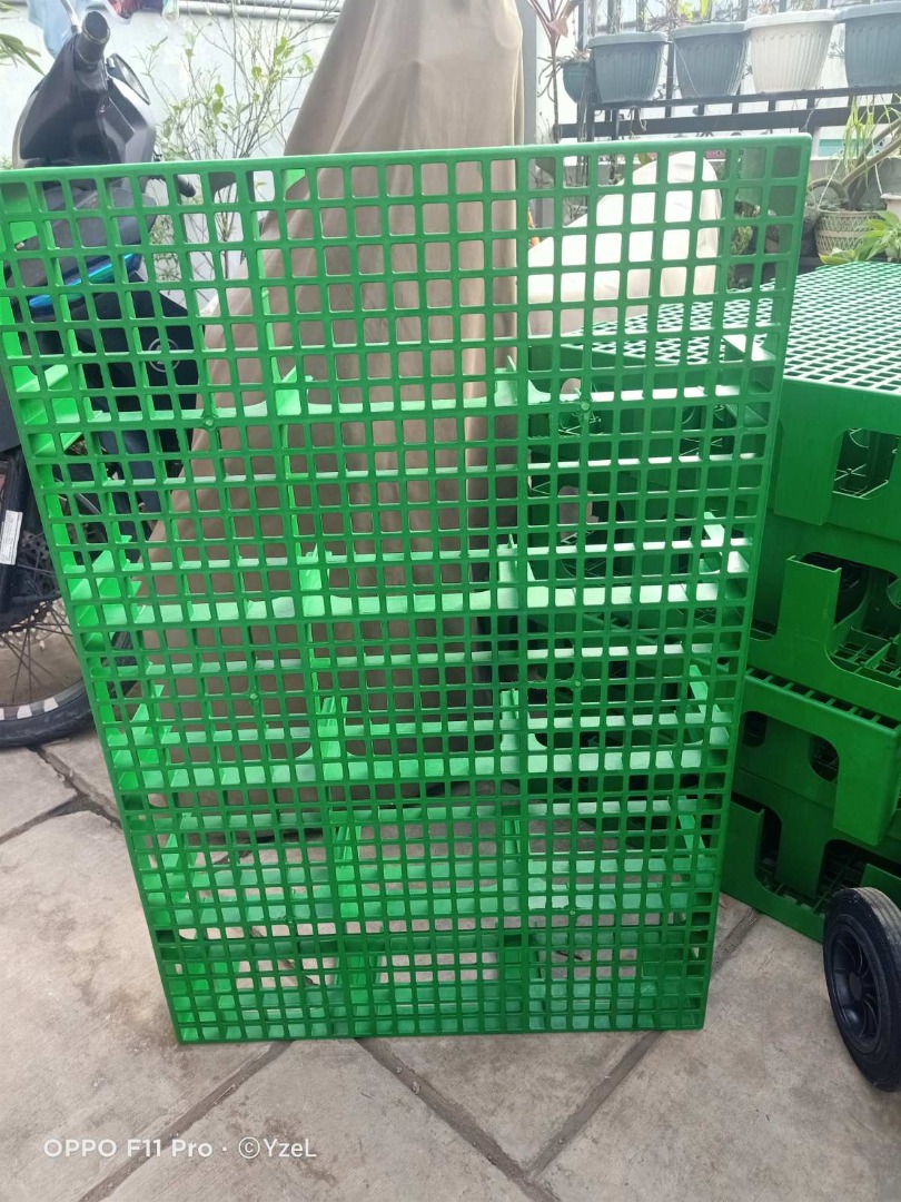 ELEVATED PLASTIC MATTING, Commercial & Industrial, Construction ...