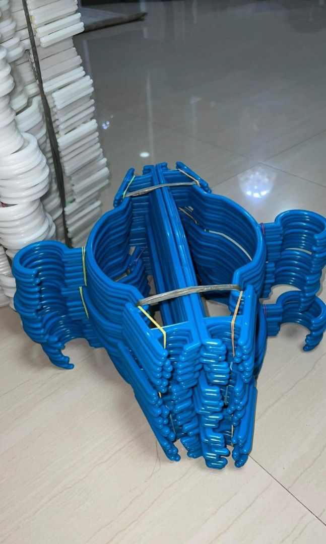 flexible hanger.., Furniture & Home Living, Home Improvement ...