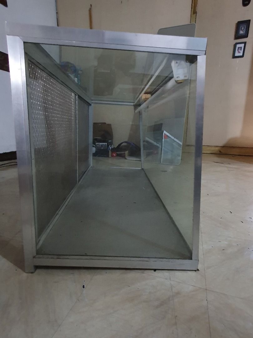 Food Display, Glass Stante, Furniture & Home Living, Kitchenware ...