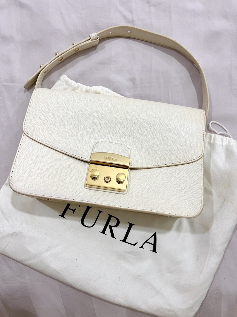 Furla Metropolitan Bag - white (big), Women's Fashion, Bags & Wallets ...