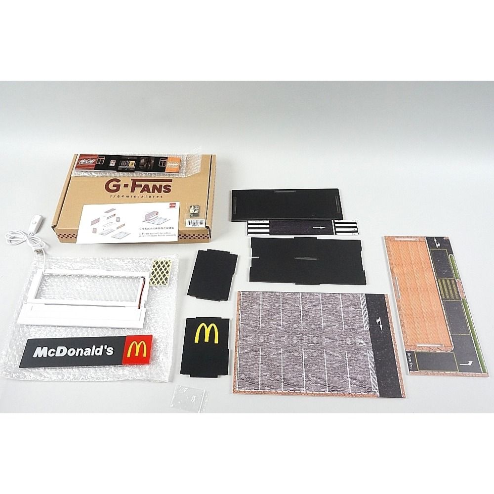 G-Fans 1/64 Scale McDonald's Diorama Set, Hobbies & Toys, Toys & Games ...
