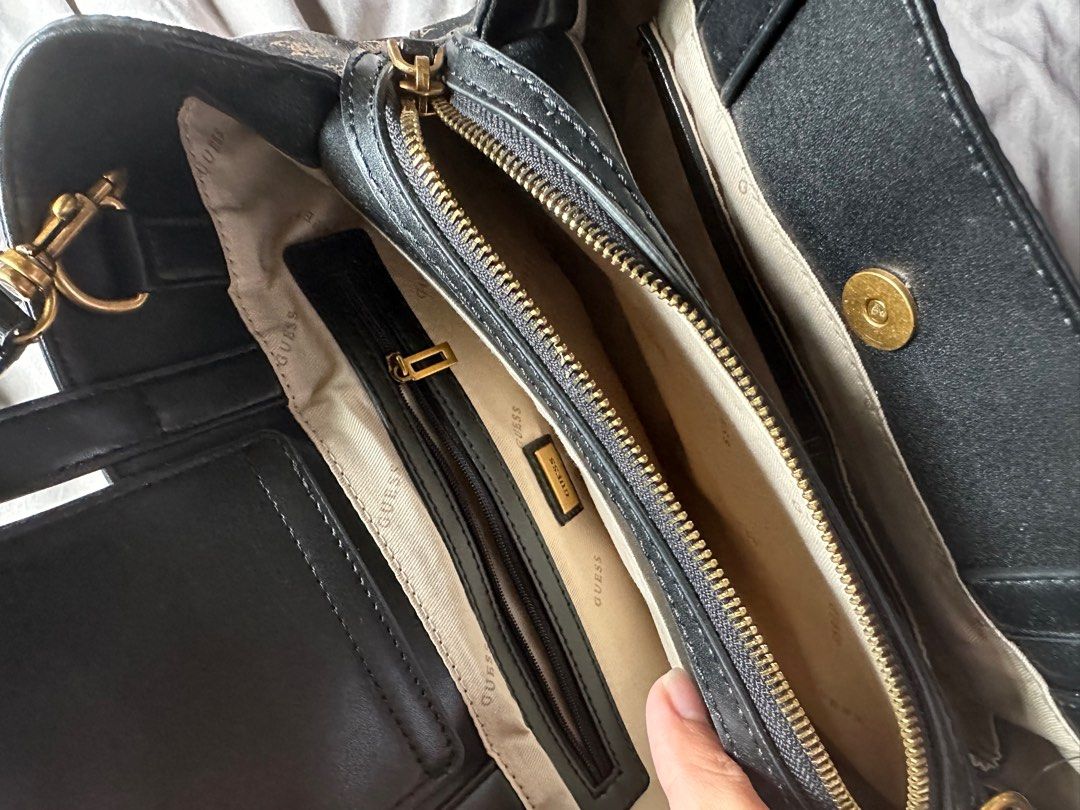 guess handler logo satchel crossbody sling bag, Women's Fashion, Bags ...