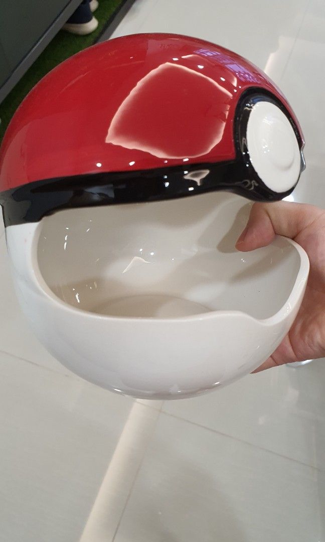 Hamster hideout (pokeball), Pet Supplies, Homes & Other Pet Accessories ...