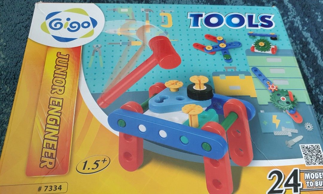 tool kit /junior engineer building set, Hobbies & Toys, Toys & Games on ...