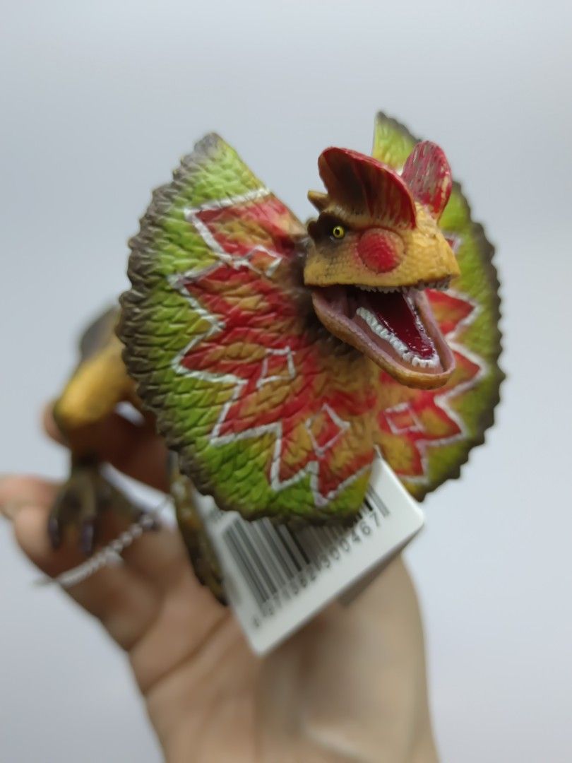 Jurassic world Park Giganotosaurus dilophosaurus Maroon Carnotaurus ...