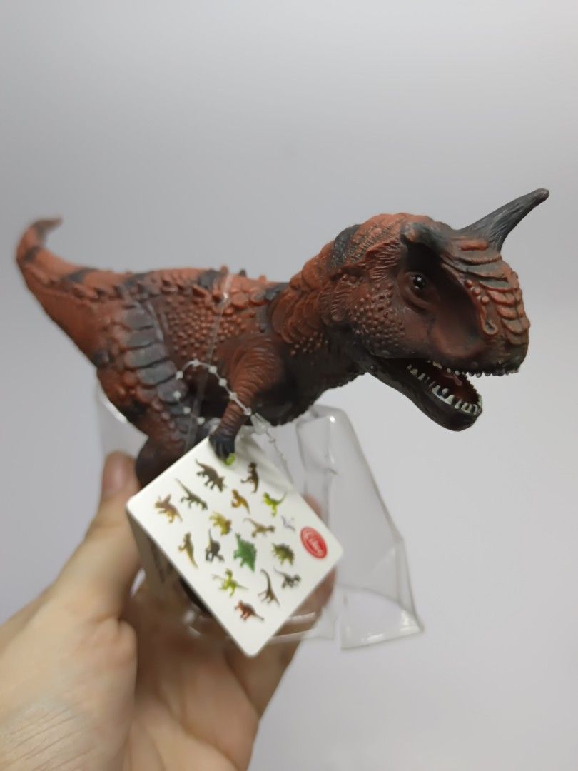 Jurassic world Park Giganotosaurus dilophosaurus Maroon Carnotaurus ...