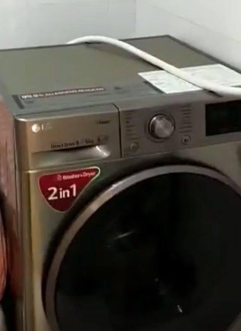 LG 2in1 washer dryer (with defect), TV & Home Appliances, Washing Machines and Dryers on Carousell