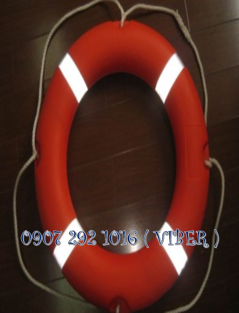 Lifebuoy ring 44, Sports Equipment, Sports & Games, Water Sports on Carousell
