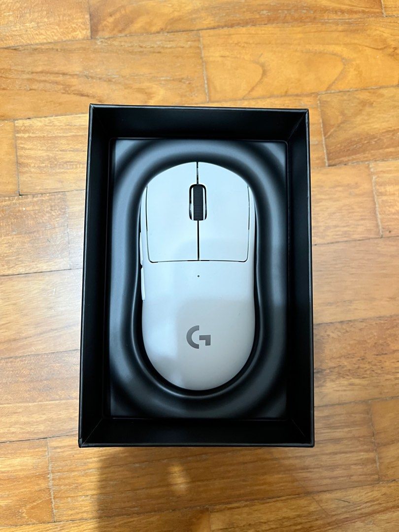 WTS Logitech G Pro X Superlight, Computers & Tech, Parts & Accessories ...