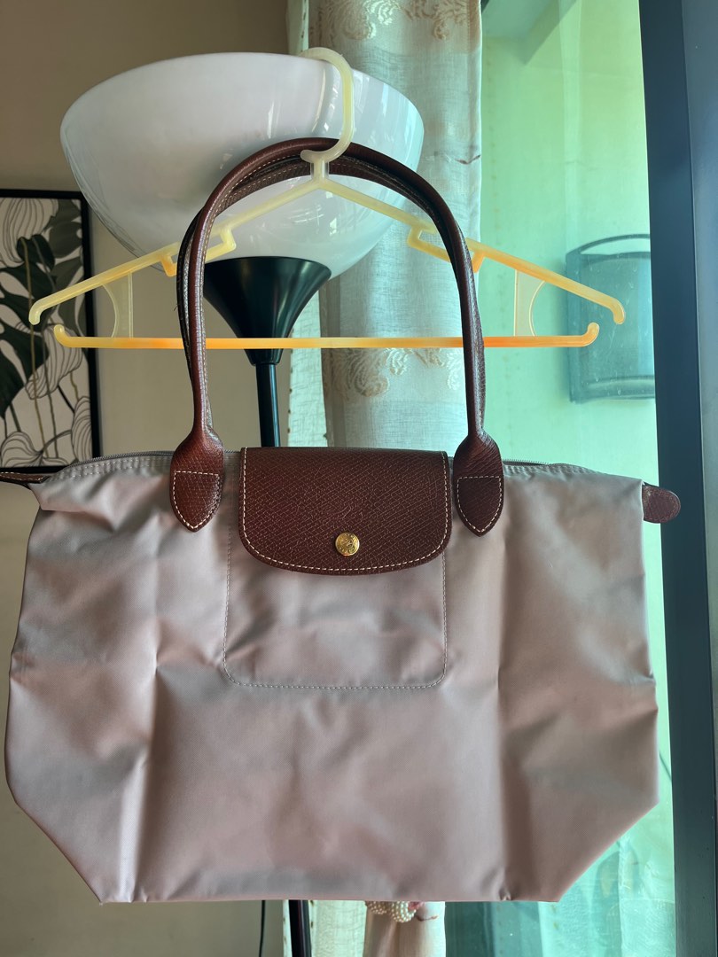 Longchamp Le Pliage small long handle, Looking For on Carousell