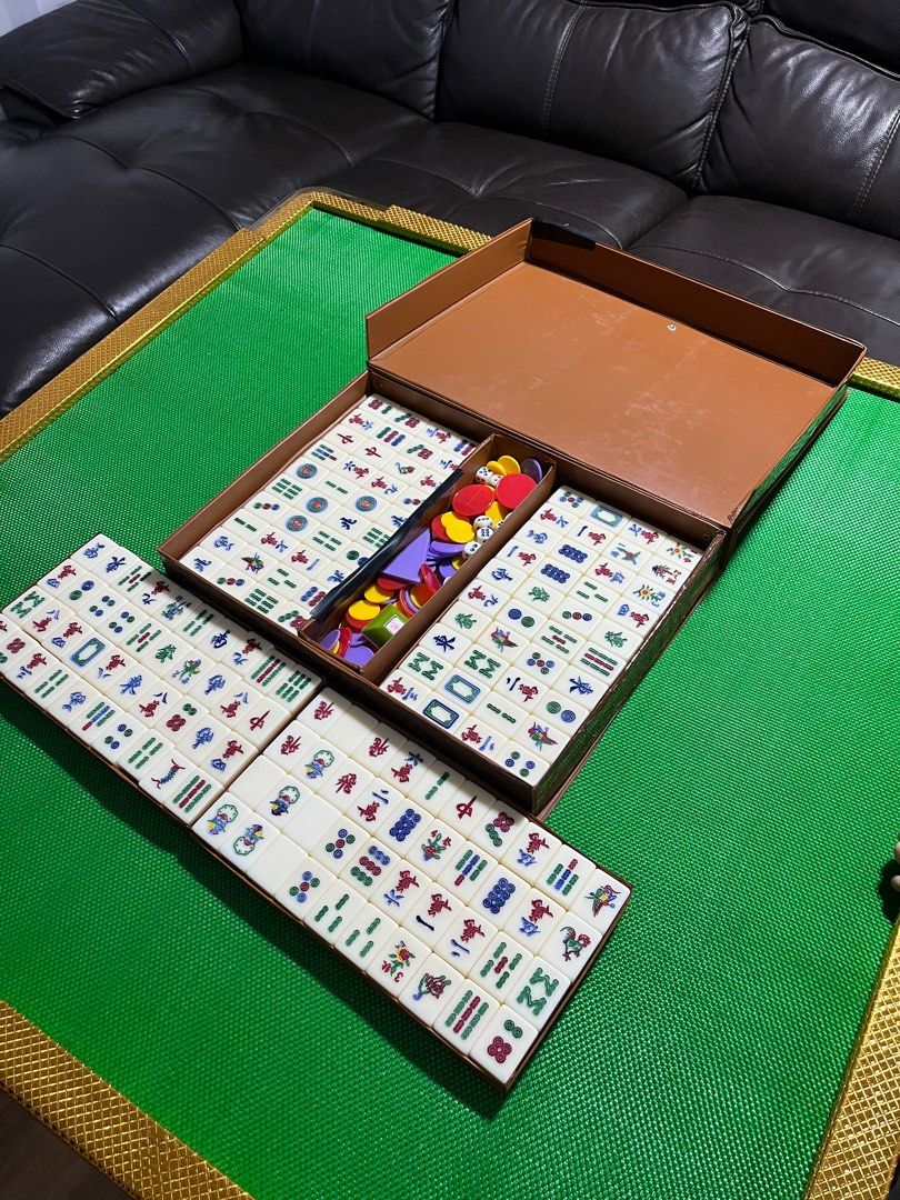 Mahjong set and table (Used), Hobbies & Toys, Toys & Games on Carousell