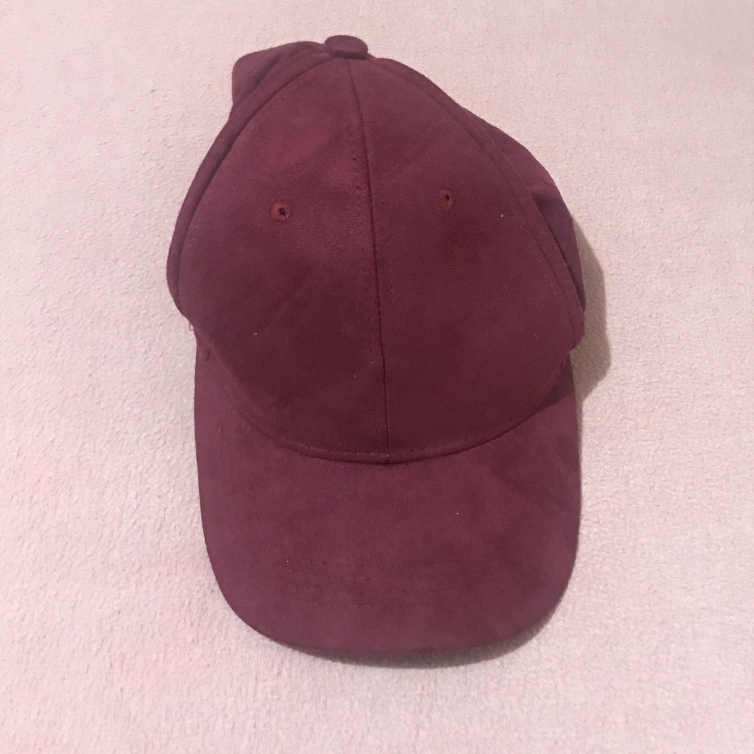 Maroon Red Felt Cap, Men's Fashion, Watches & Accessories, Caps & Hats ...