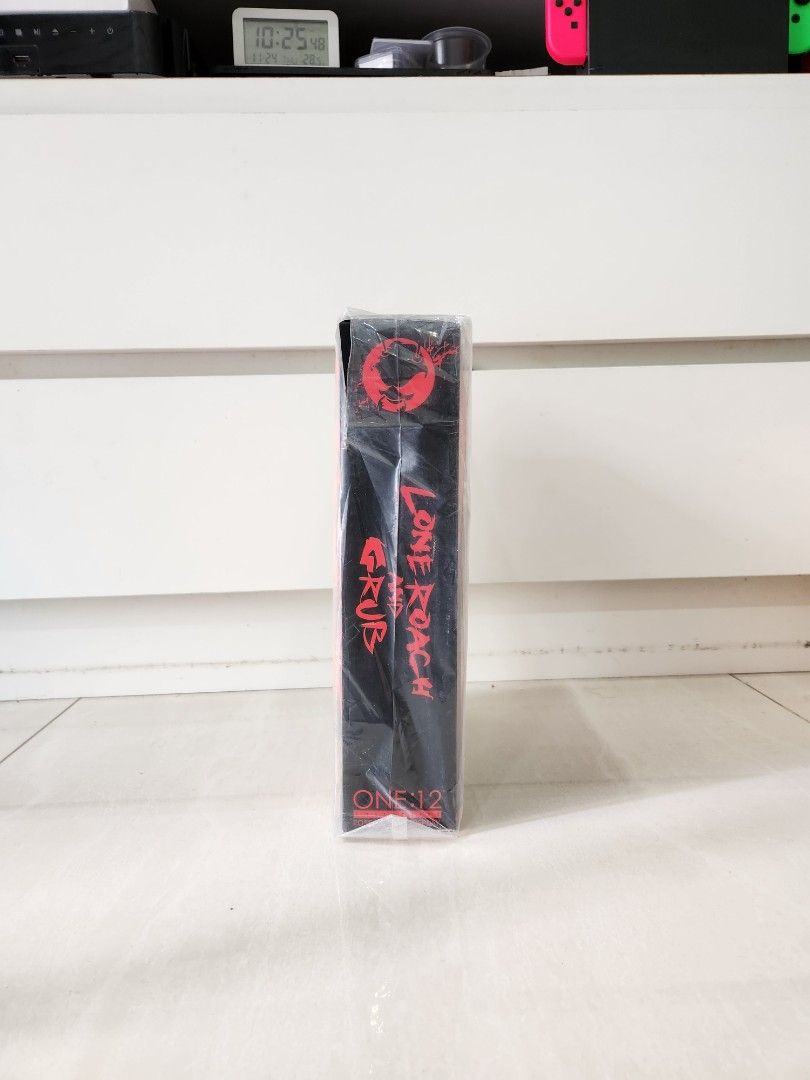 Mezco 1/12 , Lone Roach, Gomez, Hobbies & Toys, Toys & Games on Carousell