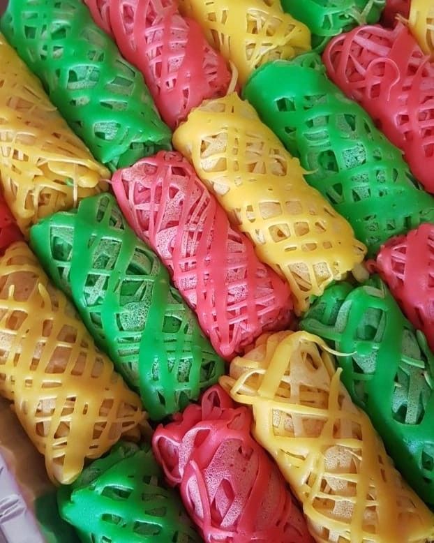 Mini Tahu Begedil and Roti Kirai Sets, Food & Drinks, Homemade Bakes on ...