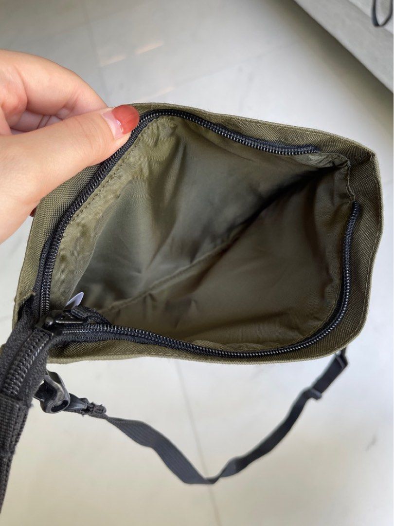 MUJI olive green crossbody travel pouch, Women's Fashion, Bags ...