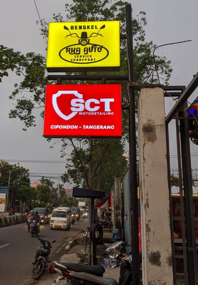 Neon box minimalis, Desain & Kerajinan Tangan, Karya Seni di Carousell