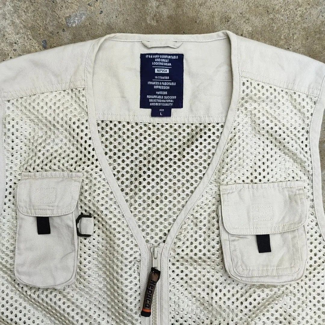 Nepuca Utility/Mesh Vest., Men's Fashion, Tops & Sets, Vests on Carousell