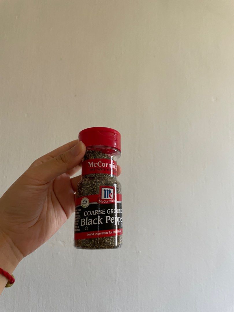 Oats, pepper, salt, Food & Drinks, Packaged & Instant Food on Carousell