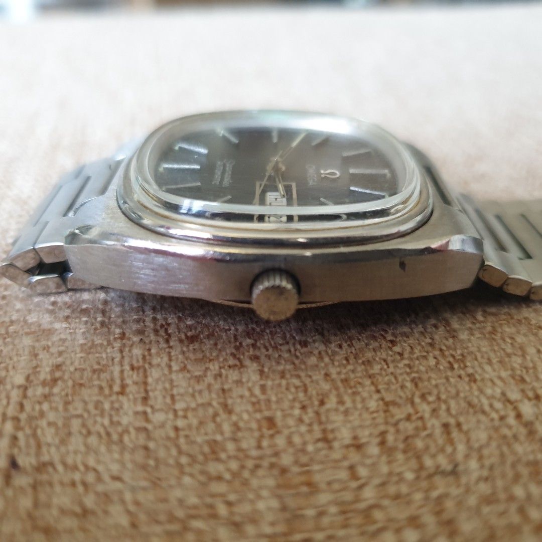 Omega seamaster 166.0213, Luxury, Watches on Carousell