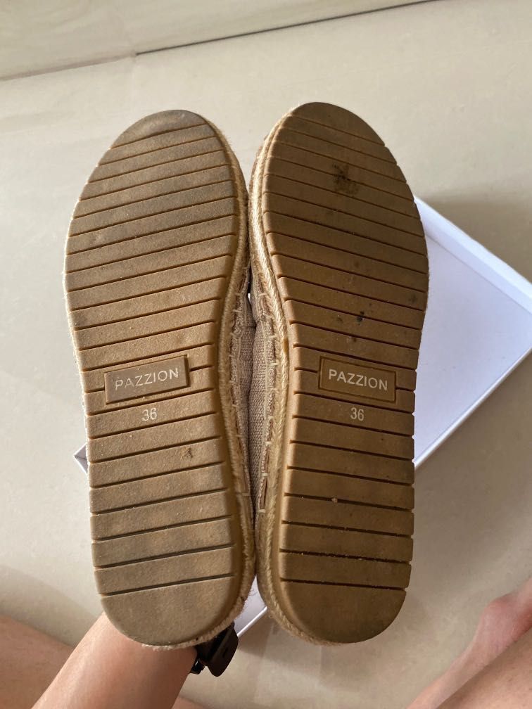 Pazzion Espadrilles, Women's Fashion, Footwear, Flats on Carousell