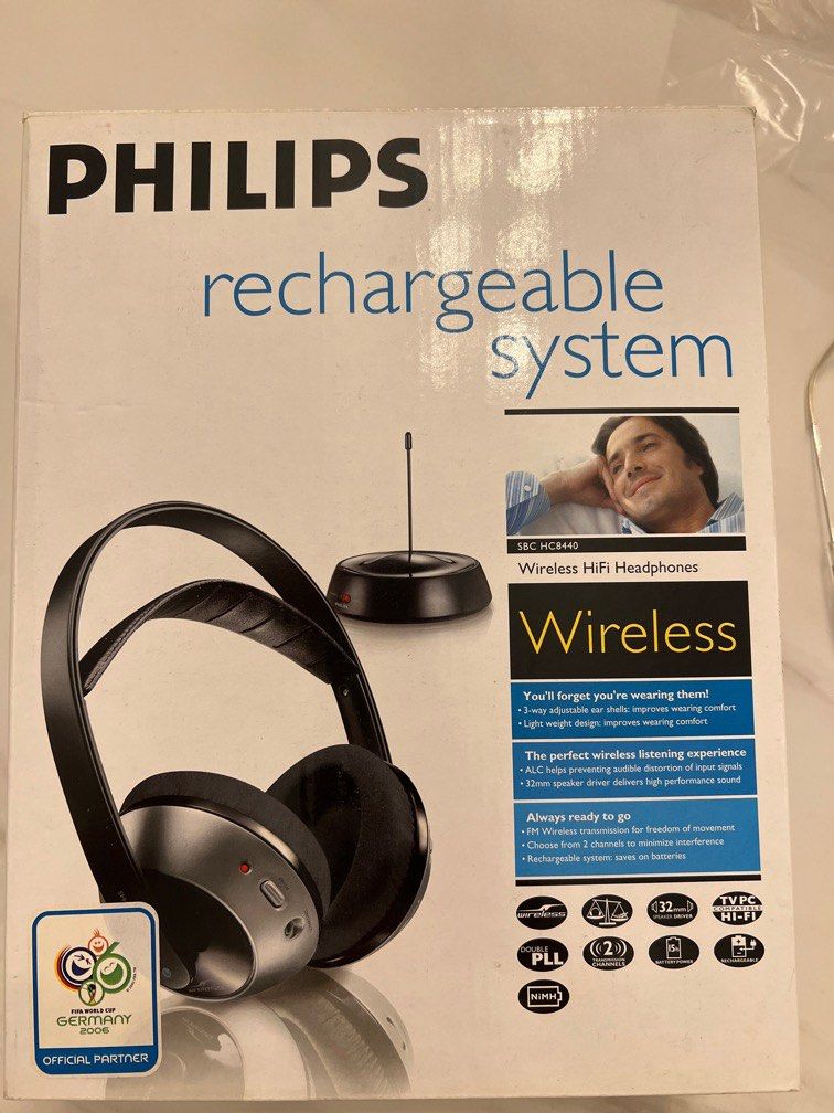 Philips wireless headphones., Audio, Headphones & Headsets on Carousell