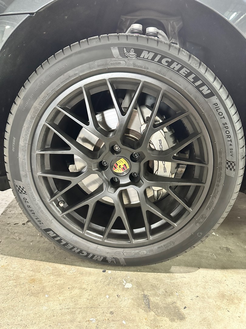 Porsche Macan orignal rims & tyres, Car Accessories, Tyres & Rims on ...