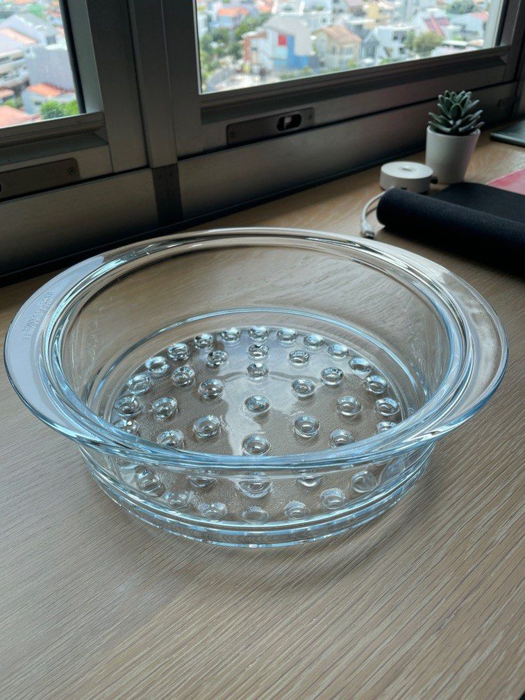 Pyrex 20cm glass steamer, Furniture & Home Living, Kitchenware ...