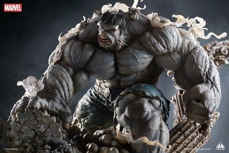Queen Studio 1/4 Scale Hulk Statue Green Grey Red, Hobbies & Toys, Toys ...