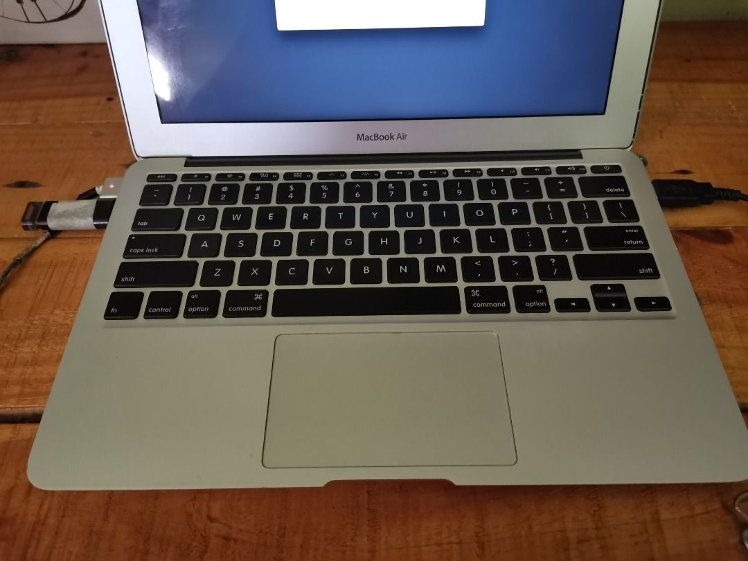 REFORMAT A1466 MACBOOK AIR MACOS OFFICES ADOBE | MacBook Laptop iMac PC ...