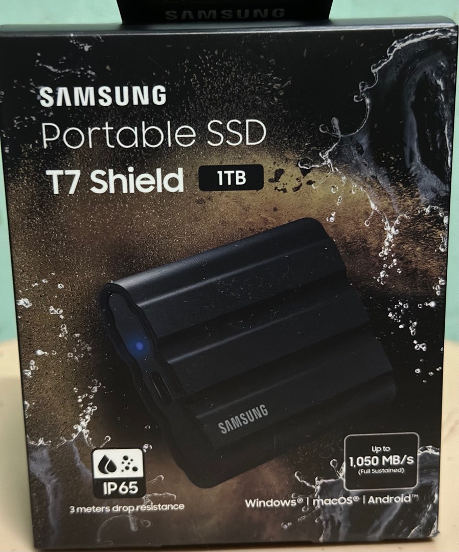 Samsung Portable SSD T7 Shield 1 TB, Computers & Tech, Parts ...