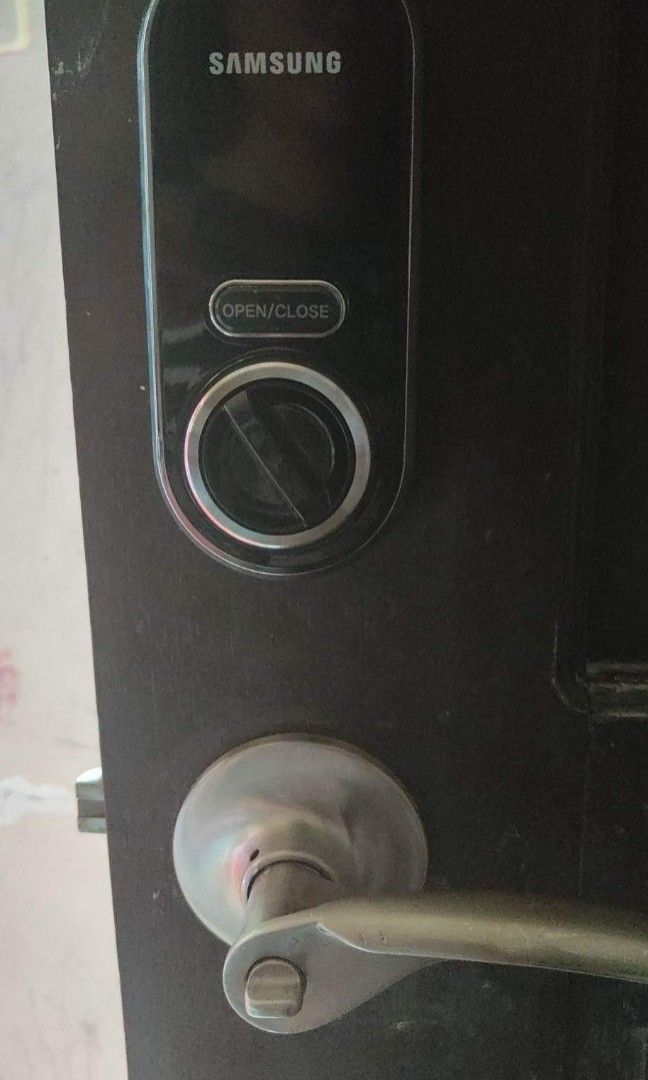 Samsung Smart Door Lock, Furniture & Home Living, Security & Locks ...