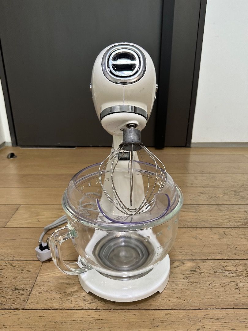 Smeg Stand Mixer SMF13WHUK, TV & Home Appliances, Kitchen Appliances ...