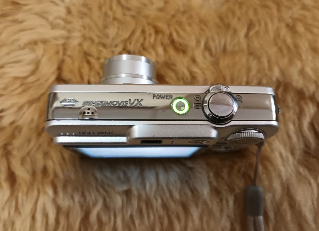 Sony CyberShot DSC-W50 Digital Camera, Photography, Cameras on Carousell