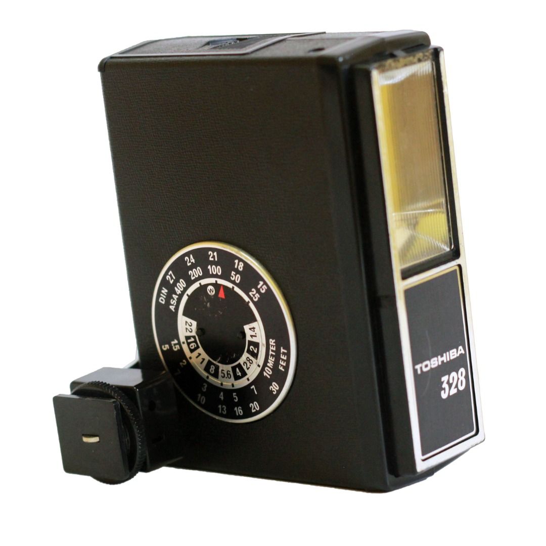 Toshiba 328 Speedlight Flash Strobe with Rear Chart For Manual Film Analogue Camera, Photography ...