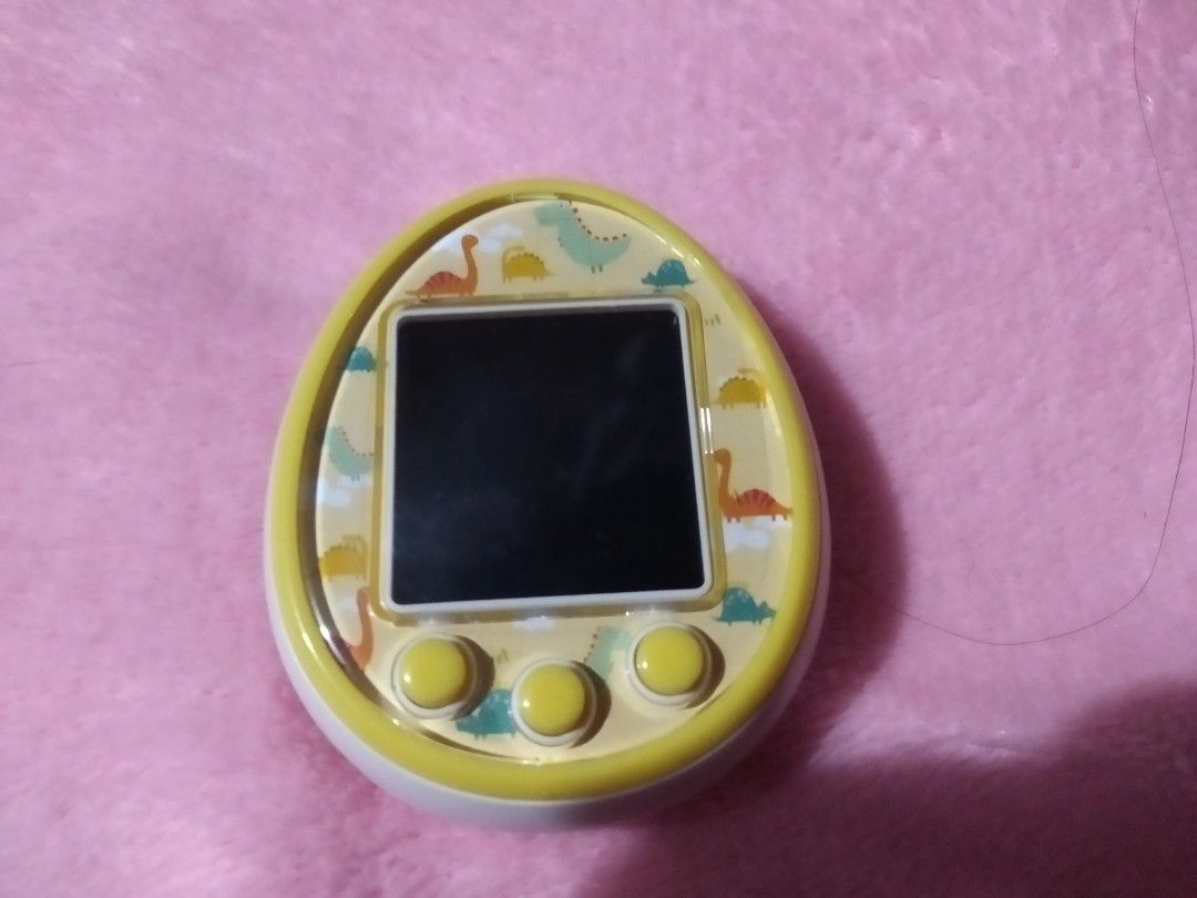 Touma Pet Tamagotchi, Hobbies & Toys, Toys & Games on Carousell