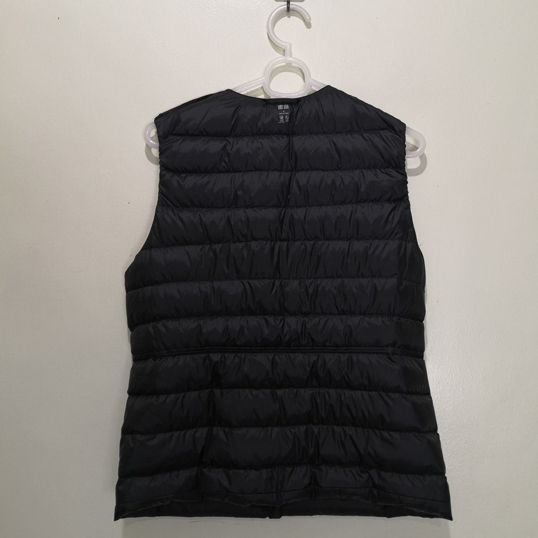 Uniqlo Black Puffer Vest Jacket with Down Feather Filling, Women's ...