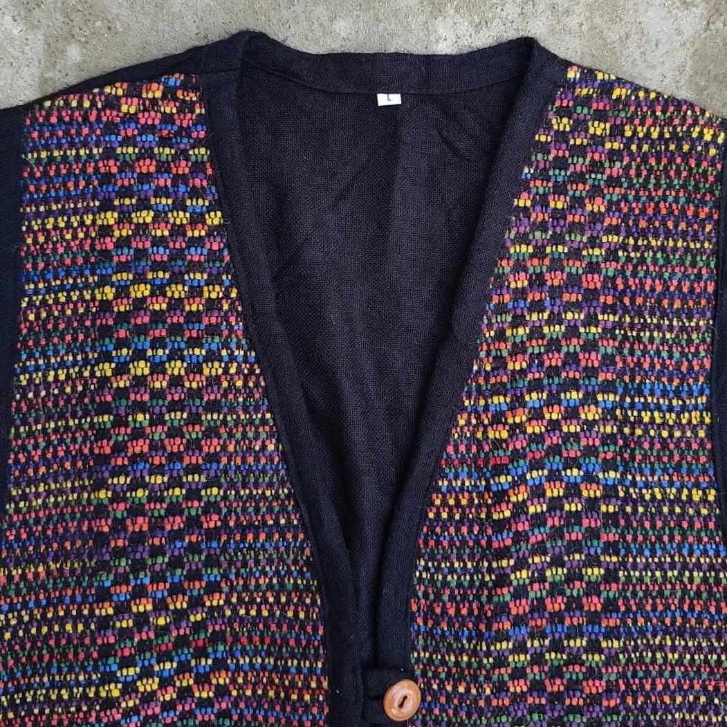 Vintage 90's Made in Japan Pattern Knit Vest., Men's Fashion, Tops ...